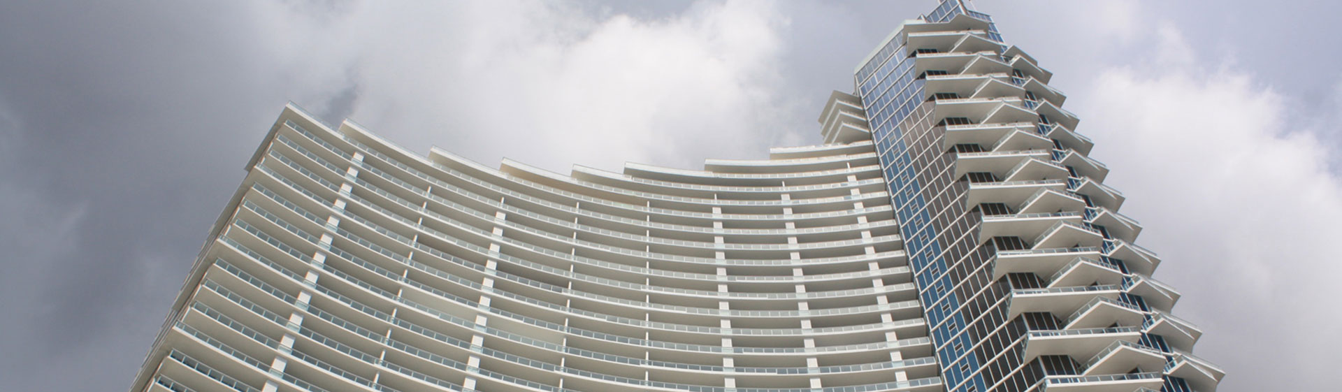 PARAMOUNT BAY 786-999-9739 | Paramount Bay Miami is a Luxury Miami ...